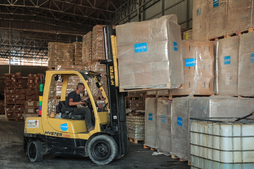 UNICEF Delivers Lifesaving Supplies and Cash Transfers to Families in ...