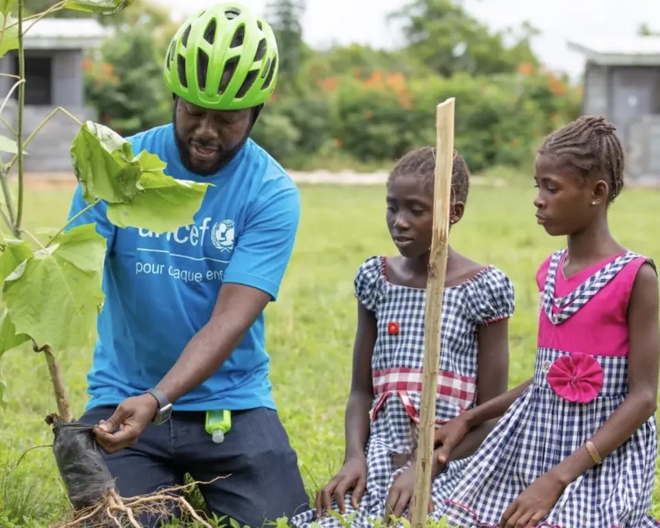 Climate Change and Children's Education | UNICEF USA